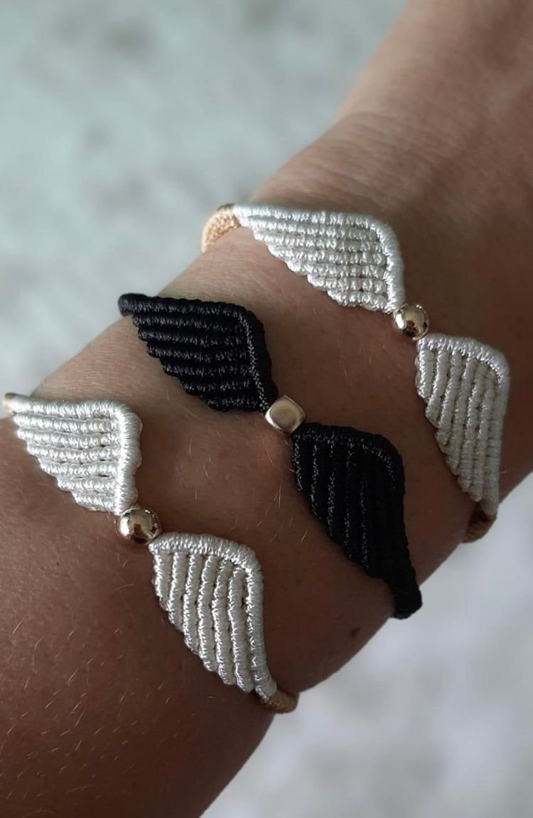 Angel Wing Bracelets – Pattern – All free – Crafts for love